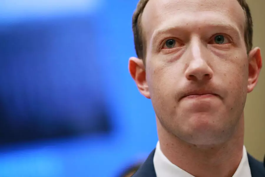 Mark Zuckerberg ma Steve Ballmer's Net Worths na oso i le $5.1 Billion ina ua maeʻa lipoti lelei o tupe maua. 9581_1